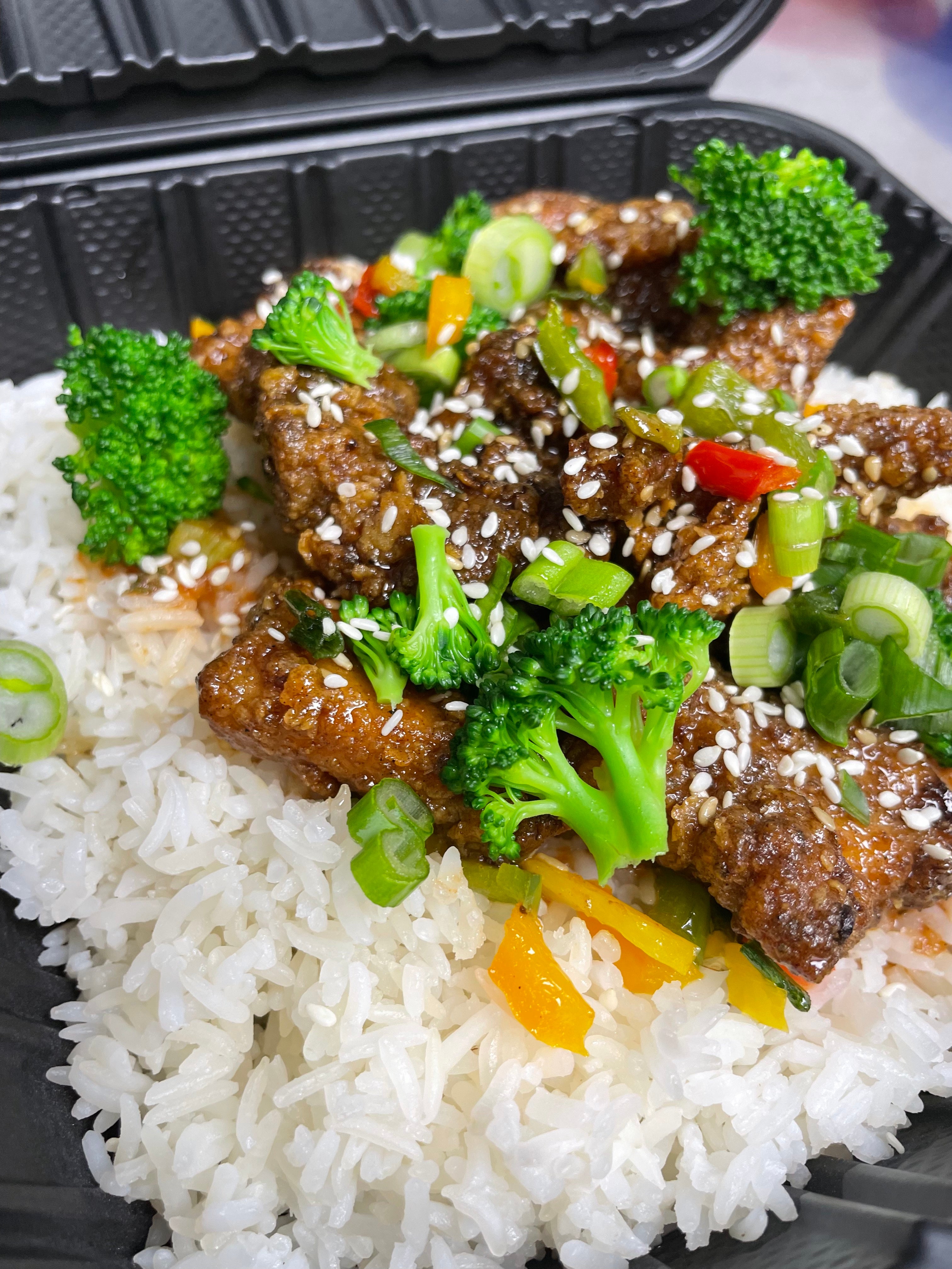 Caribbean Jamaican Restaurant Sesame Chicken | Rosé's Cuisine